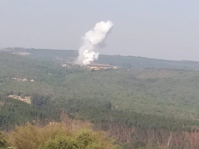 Explosão em fábrica de foguetes deixa mortos e feridos - Expresso FM 100,1